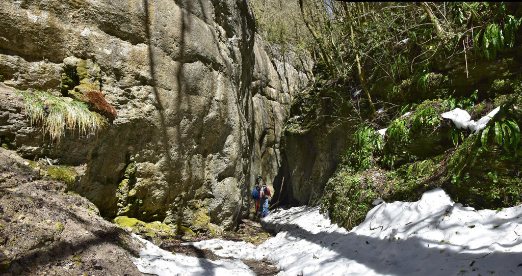 10 avril 2022 : le canyon des Gueulards – Les Ours de Glandasse